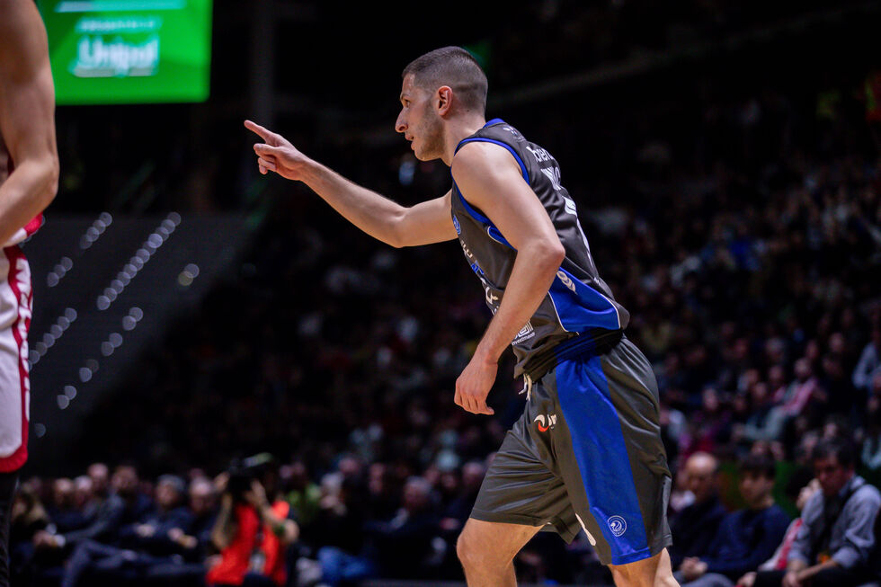 Germani Brescia, ufficiale il rinnovo di Nikola Ivanovic