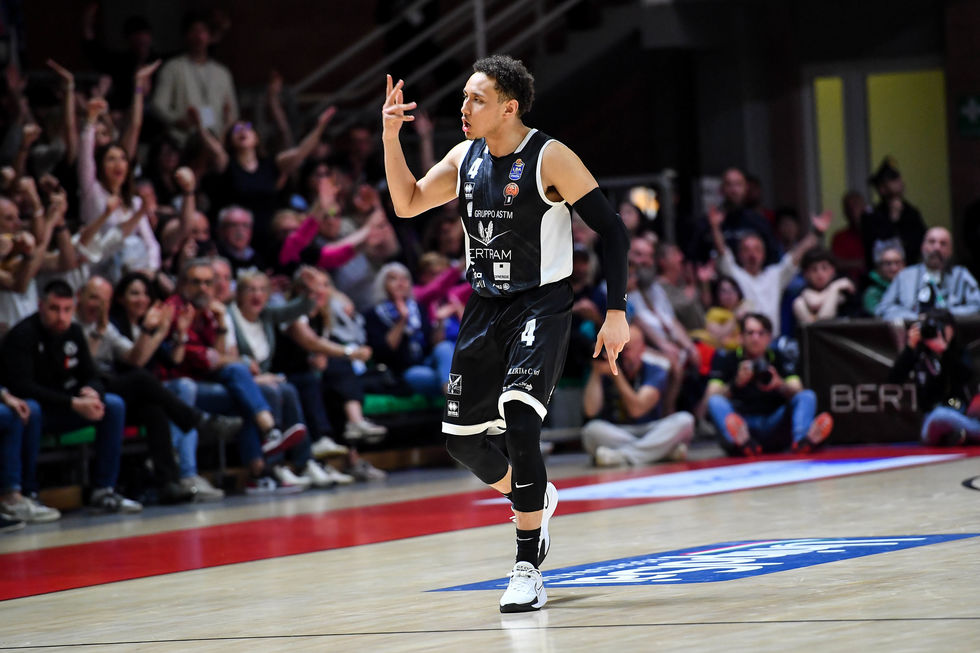 Colbey Ross è il nuovo playmaker della Pallacanestro Trieste